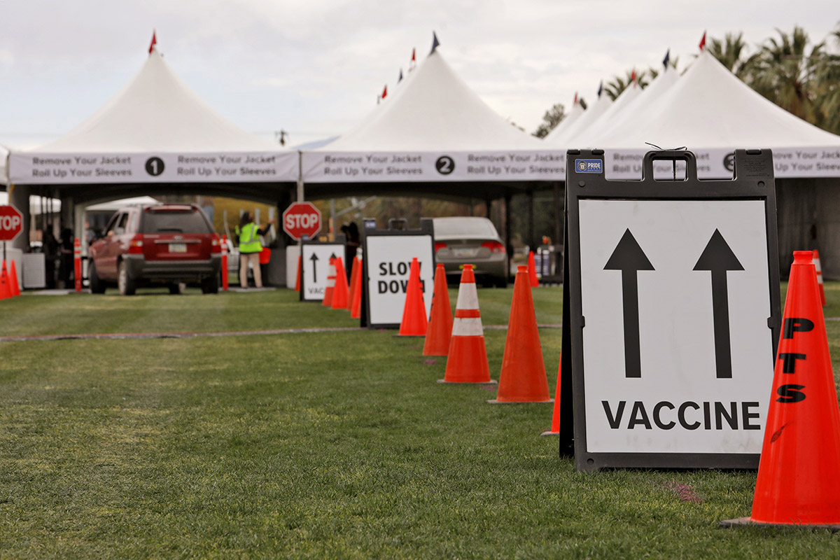 #BearDownVaxUp: Robbins says the campus COVID-19 vaccination site is a ...